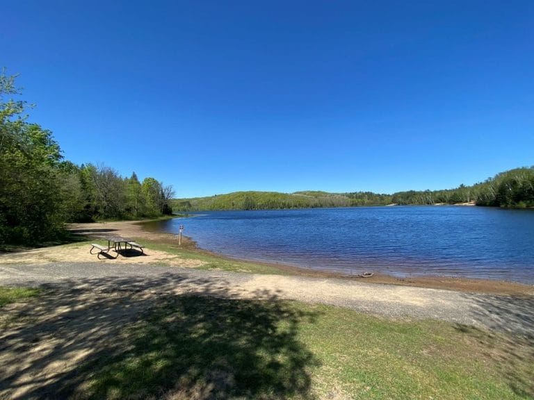 Beaches in Huntsville Muskoka - Travel Guide to Huntsville